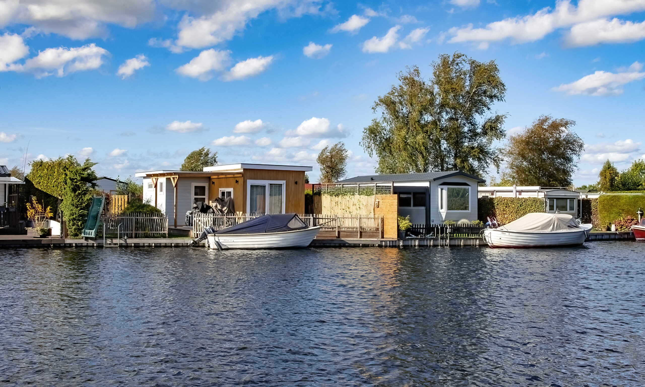 Te koop - Caravanpark Achterbos